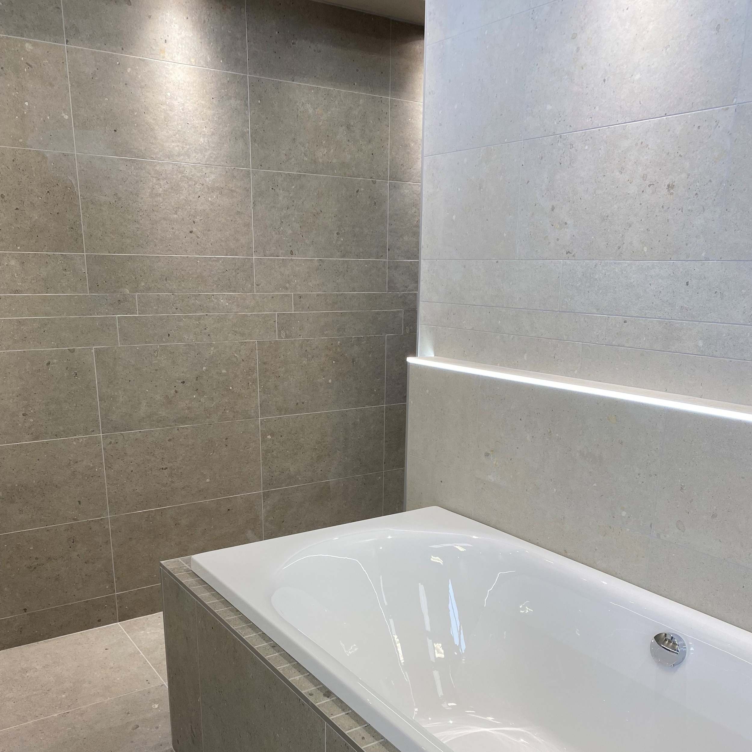 Coolstone Grey 600x300mm tile – Tileflair
