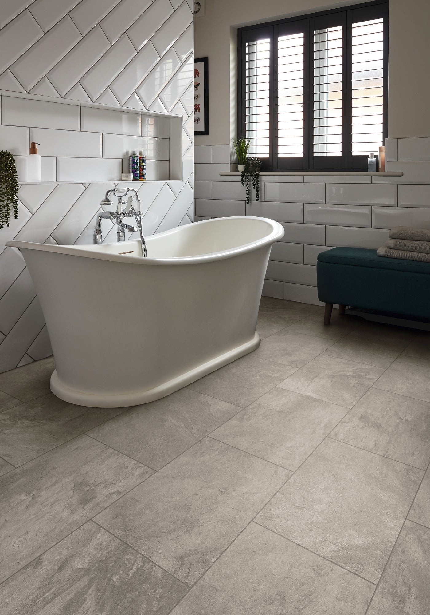 Coastal Fog Korlok LVT Pack – Tileflair